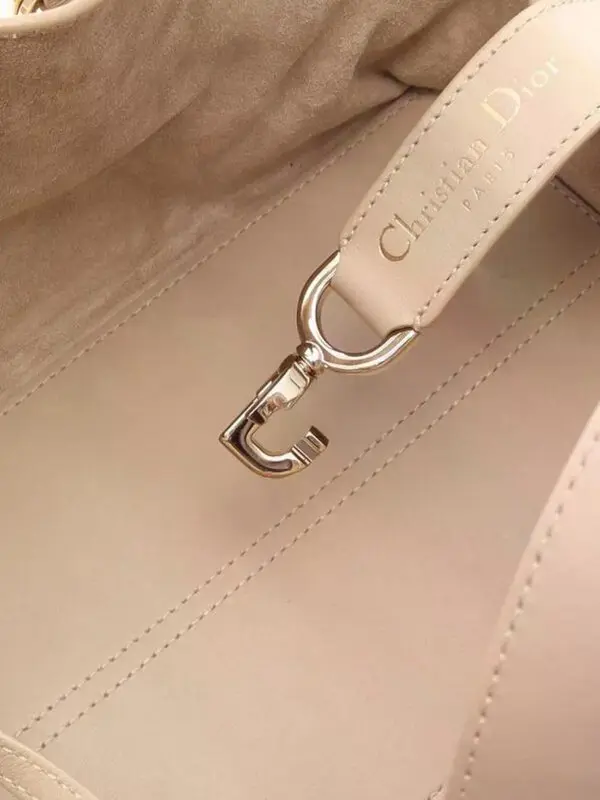 Dior 2003-2004 Small Calfskin Macrocannage Toujours Handbag - Neutrals
