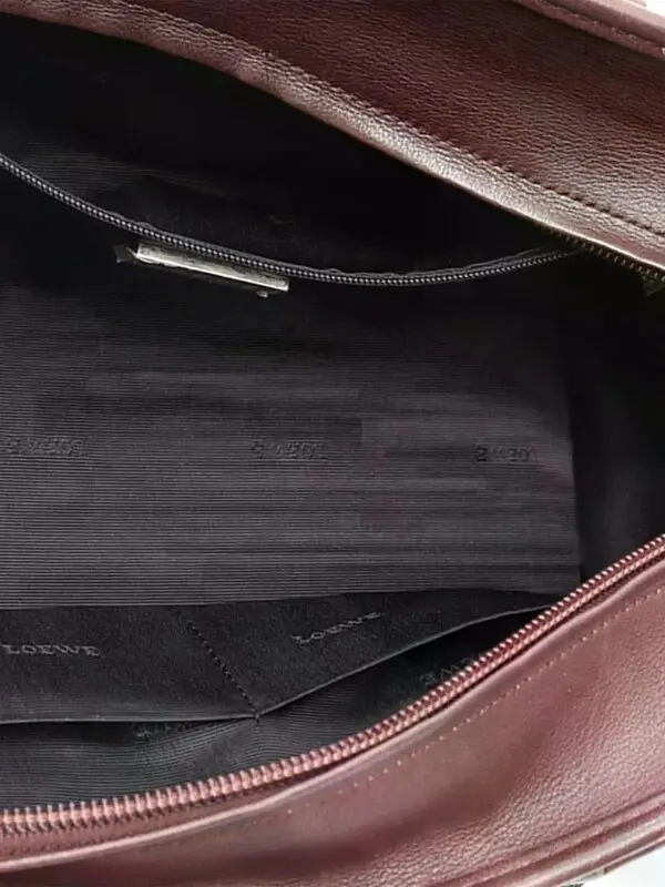Loewe 2010-2026 Leather Amazona 28 Handbag