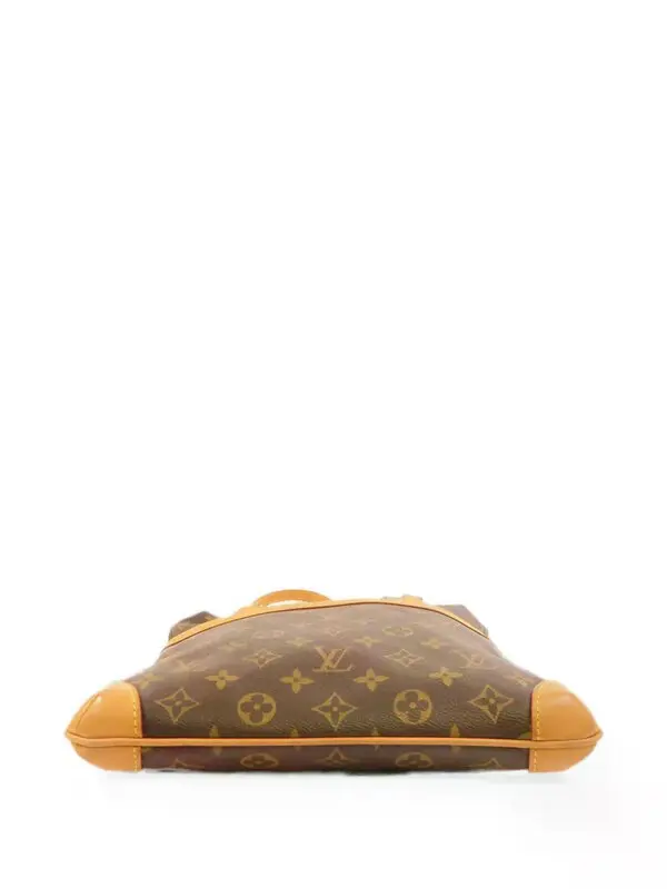LOUIS VUITTON Monogram Coussin Gm Shoulder Bag