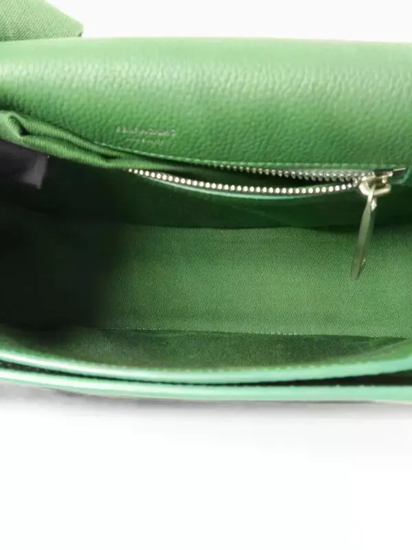 FERRAGAMO Fiamma Grained Messenger Bag