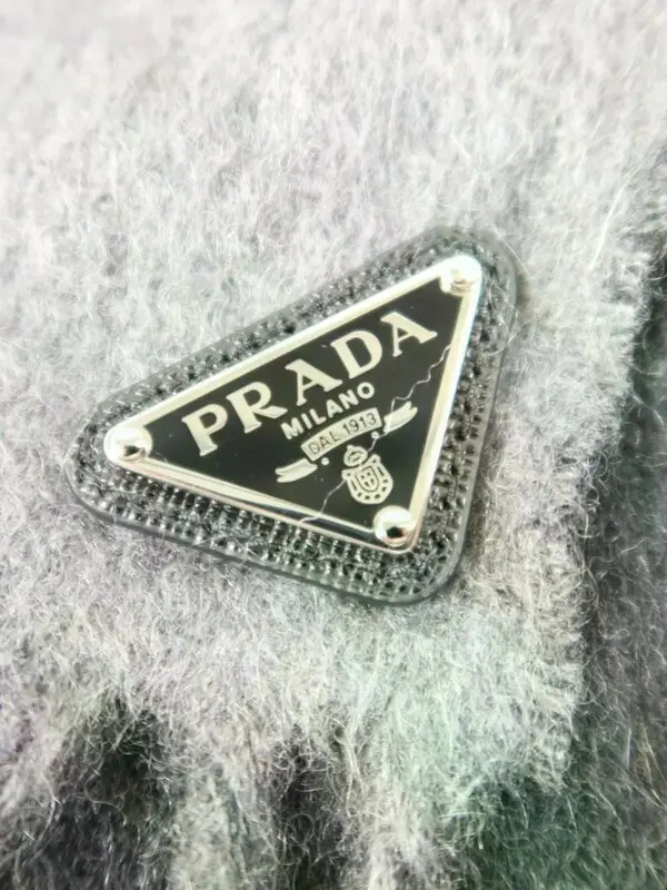 Prada Logo-patch Scarf