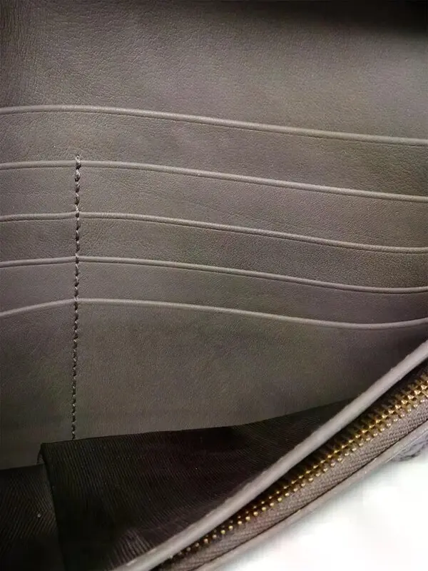 Gucci Microguccissima Wallet On Chain Shoulder Bag