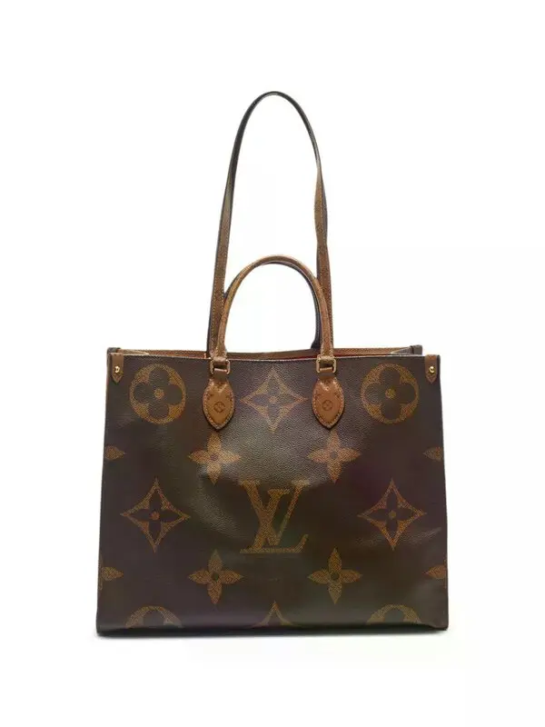LOUIS VUITTON Monogram Giant Reverse Onthego Two-way Handbag - Brown