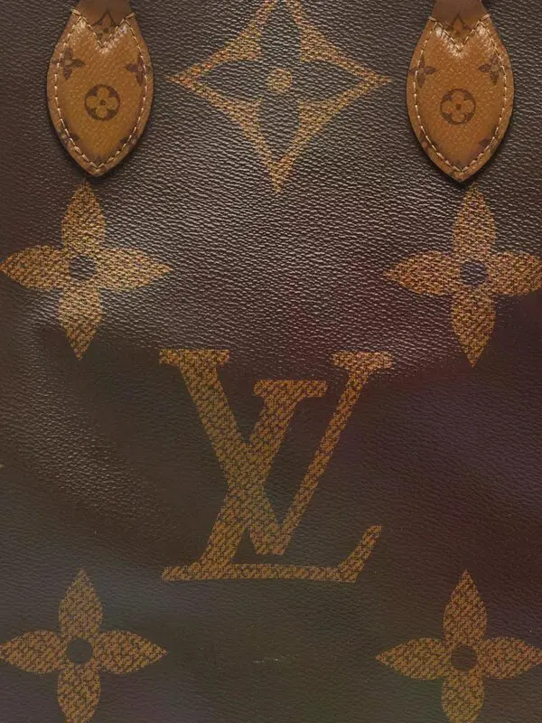 LOUIS VUITTON Monogram Giant Reverse Onthego Two-way Handbag - Brown