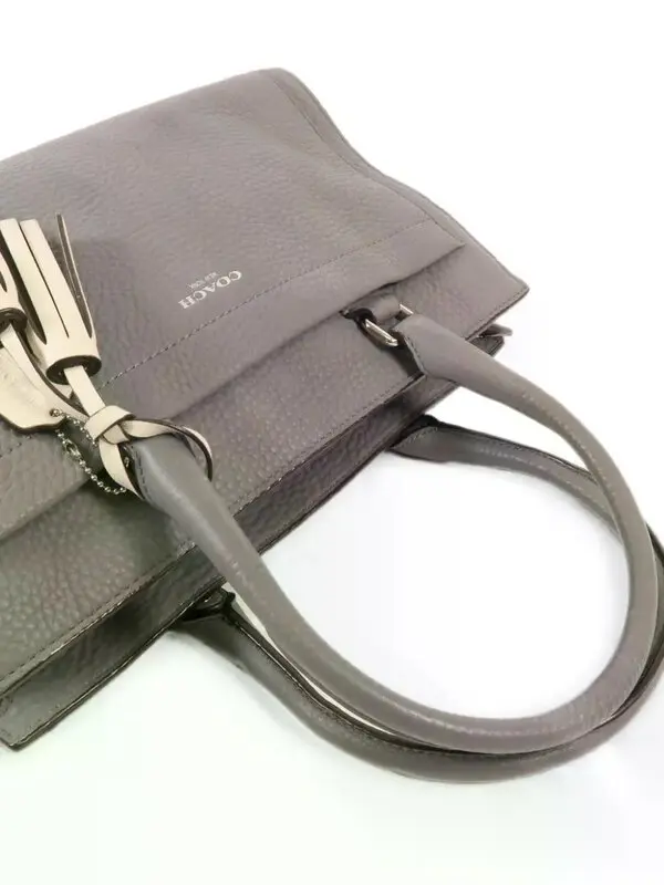 COACH VINTAGE Leather Tote Bag With Tassel Detail