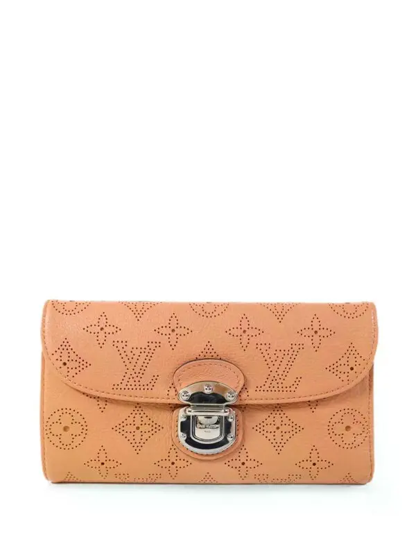 LOUIS VUITTON Amelia Mahina Wallet - Pink