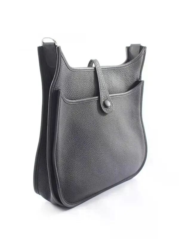 Hermès Clemence Evelyne Iii 29 Crossbody Bag - Black