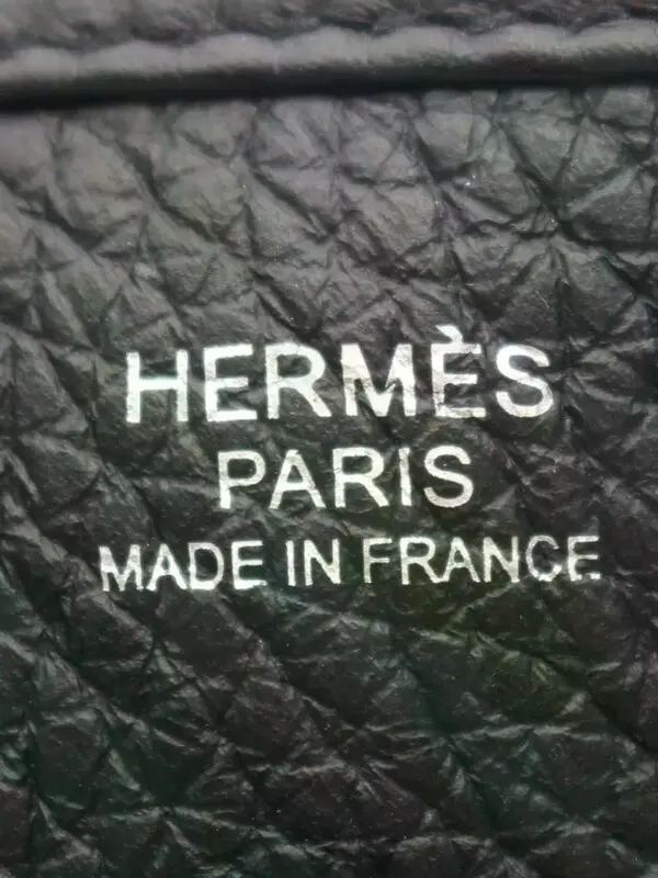 Hermès Clemence Evelyne Iii 29 Crossbody Bag - Black