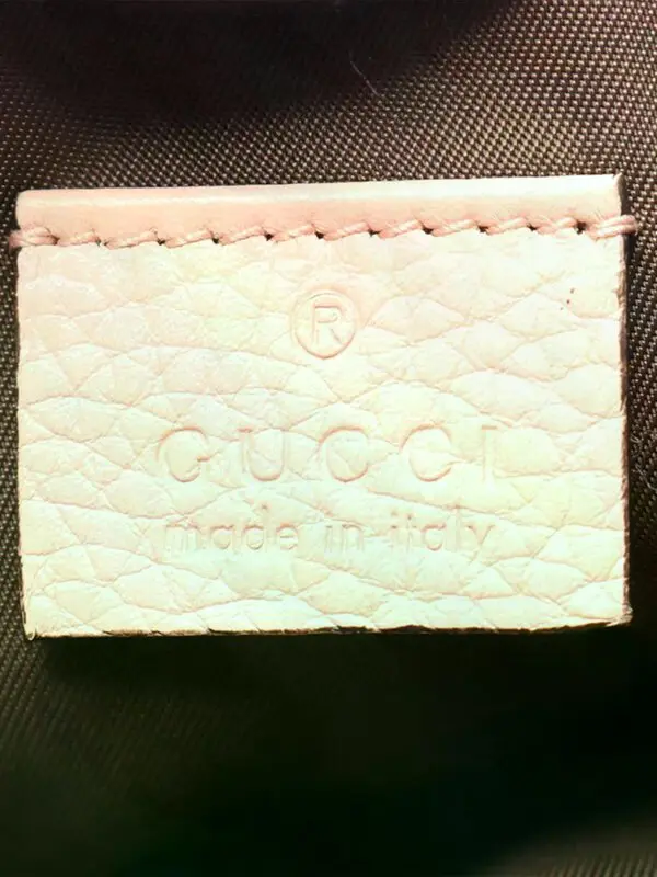 Gucci Grained Leather Animalier Business Bag Clutch - Pink