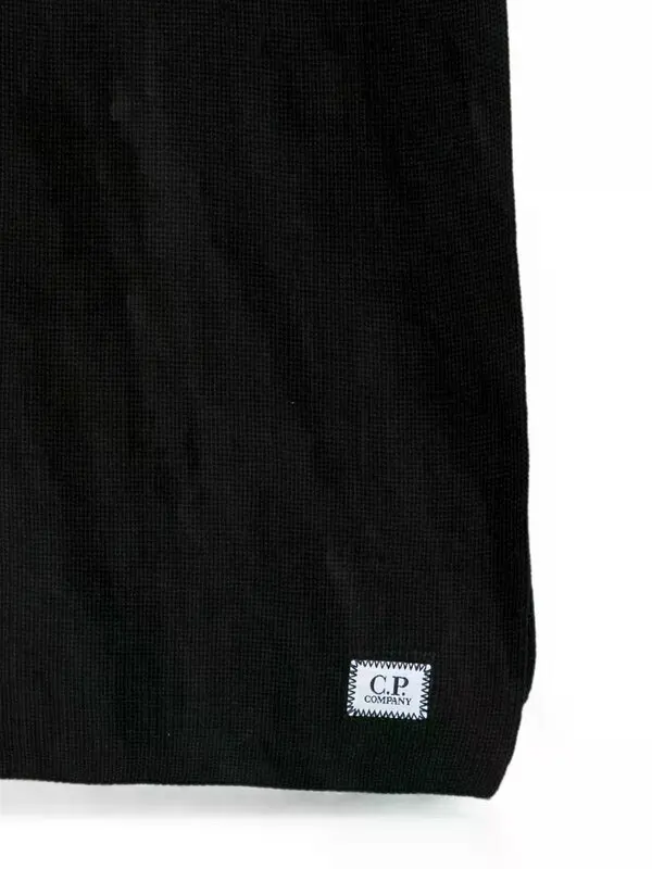C.P. COMPANY Logo-patch Knitted Scarf