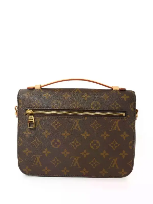 LOUIS VUITTON Pochette Metis Monogram Shoulder Bag