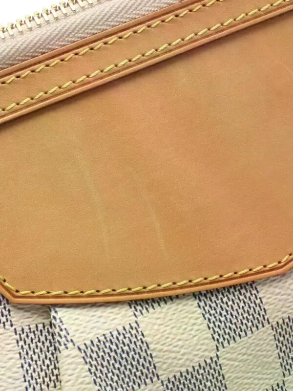 LOUIS VUITTON Damier Azur Siracusa Mm Crossbody Bag - White