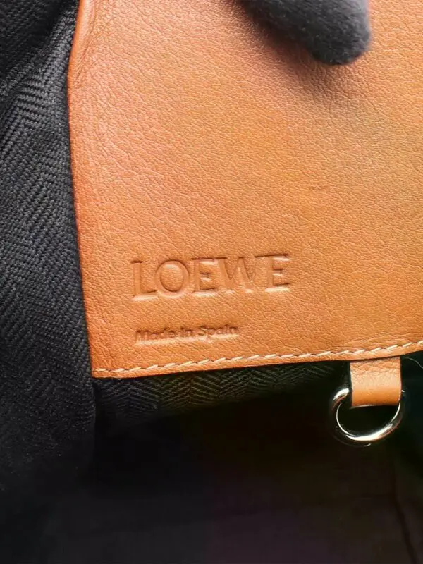 Loewe 2010-2026 Small Leather Hammock Bag Satchel