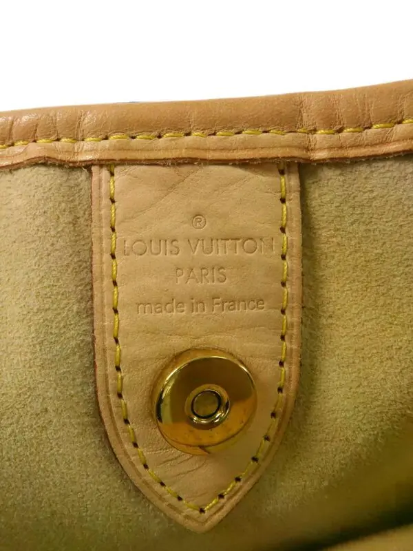 LOUIS VUITTON Monogram Galliera Pm Shoulder Bag