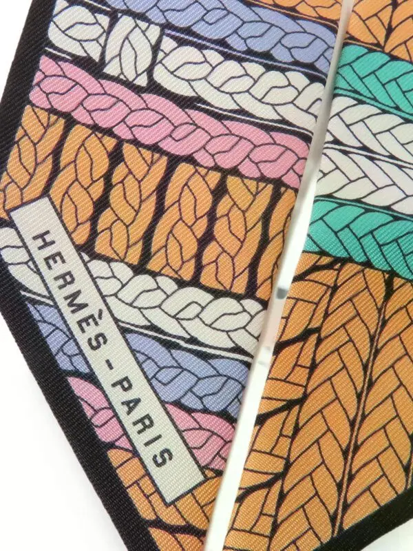 Hermès Twilly Silk Scarf