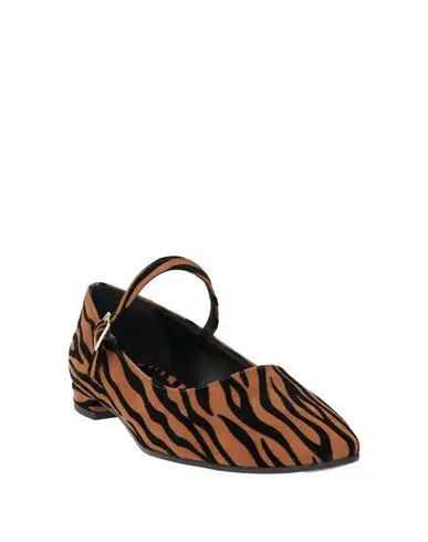 NILA & NILA Ballet Flats