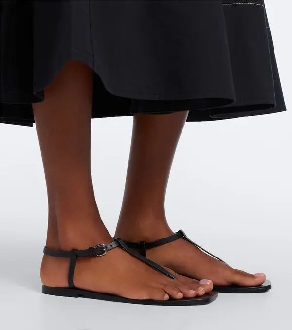 A.emery Clara Leather Thong Sandals - Black