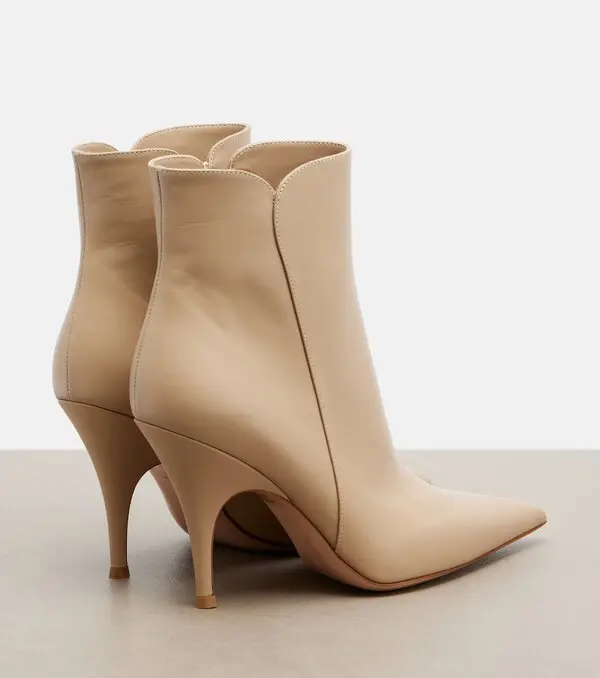 GIANVITO ROSSI Leather Ankle Boots - Beige