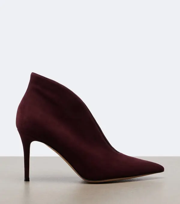 GIANVITO ROSSI Vania Suede Pumps - Burgundy
