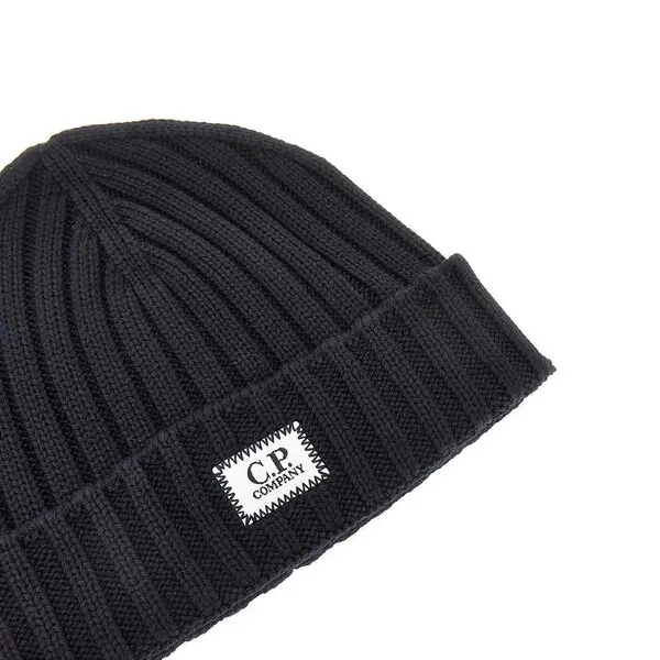 C.P. COMPANY Knitted Beanie Hat With Logo Patch - Blue