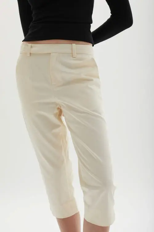 JOAEN Sara Capri Pants - Chalk