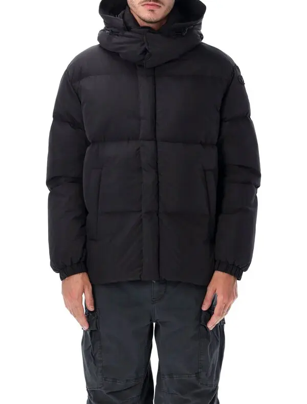 DIESEL® Hooded Quilted Puffer Jacket - Nero