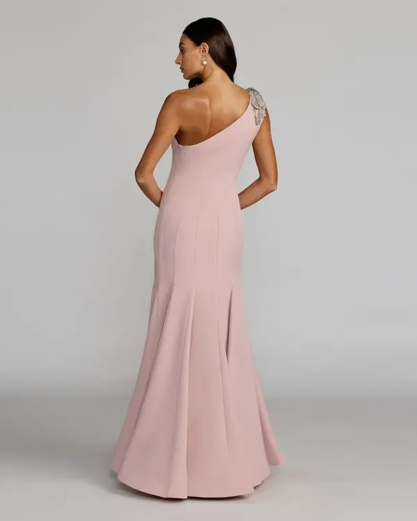 Mac Duggal Crepe Gown With Embellished Flower Detail - Pink
