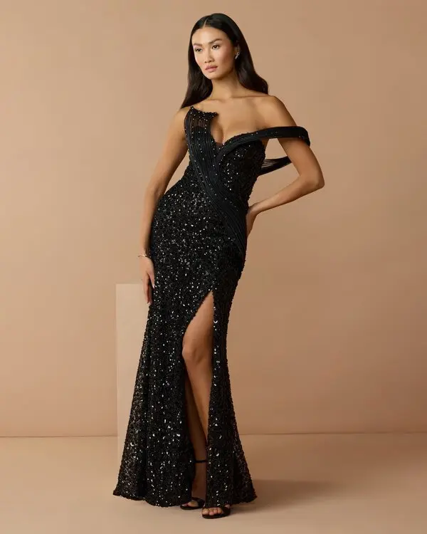 MAC DUGGAL COLLECTION Petite Embellished Strapless Gown With Sculptural Drape