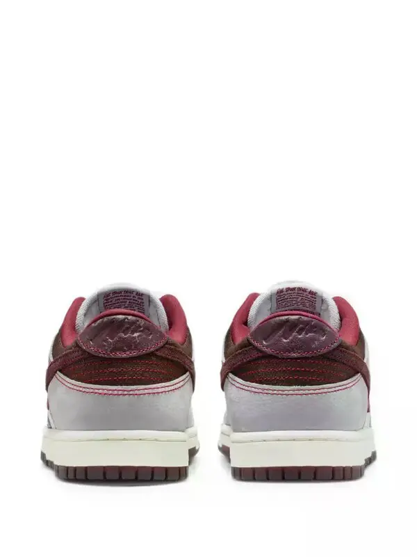 Nike Dunk Low Retro Se Sneakers