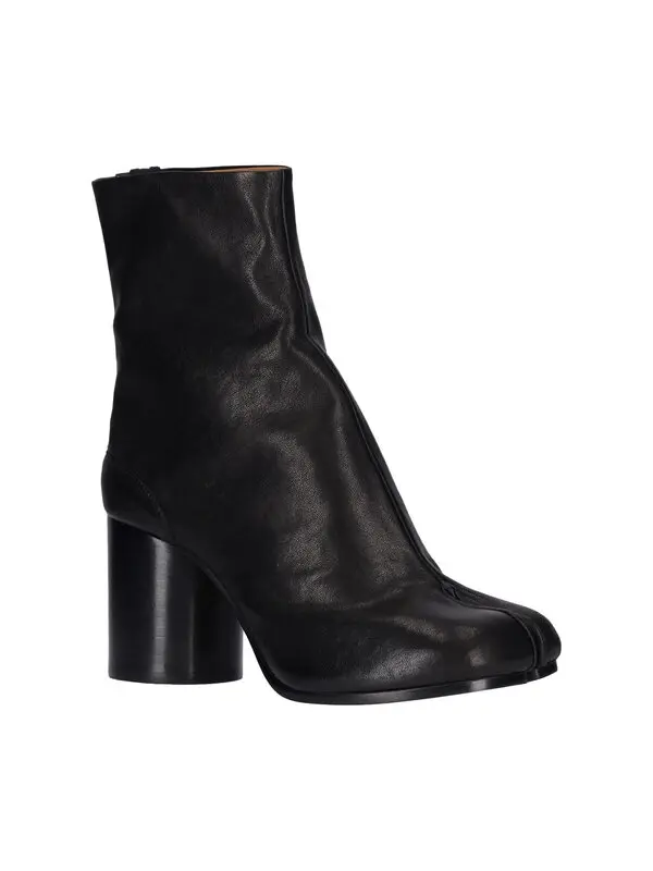 MAISON MARGIELA Boots "tabi