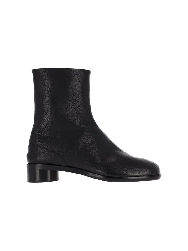 MAISON MARGIELA Tabi Boots - Black