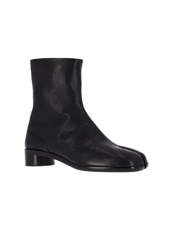 MAISON MARGIELA Tabi Boots