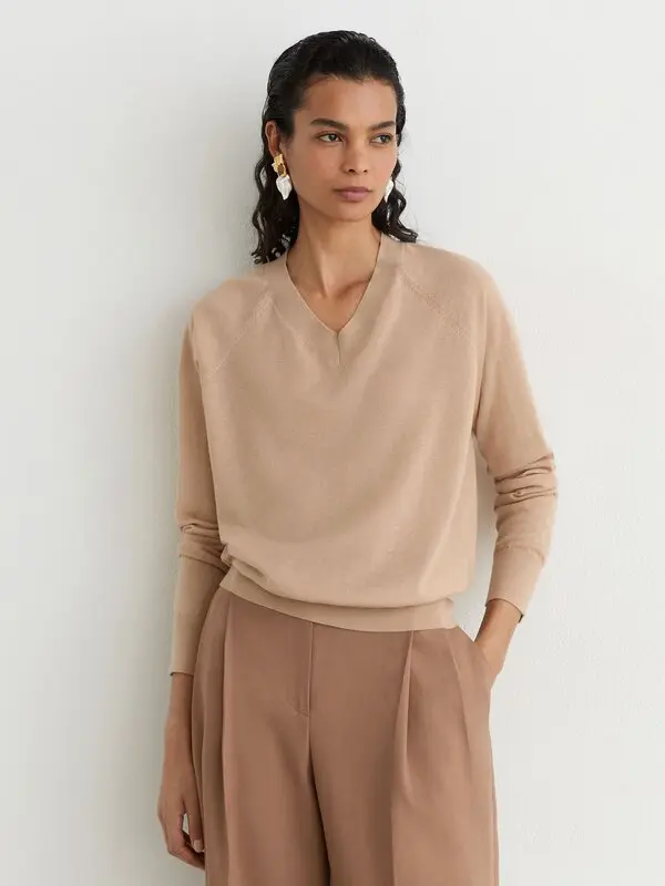 REISS Paris Merino Wool V-neck Jumper - Camel