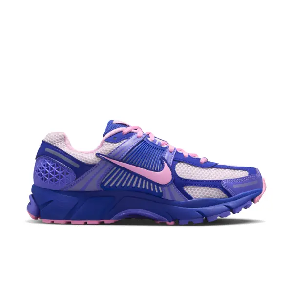 Nike Zoom Vomero Athletic Shoes - Blue