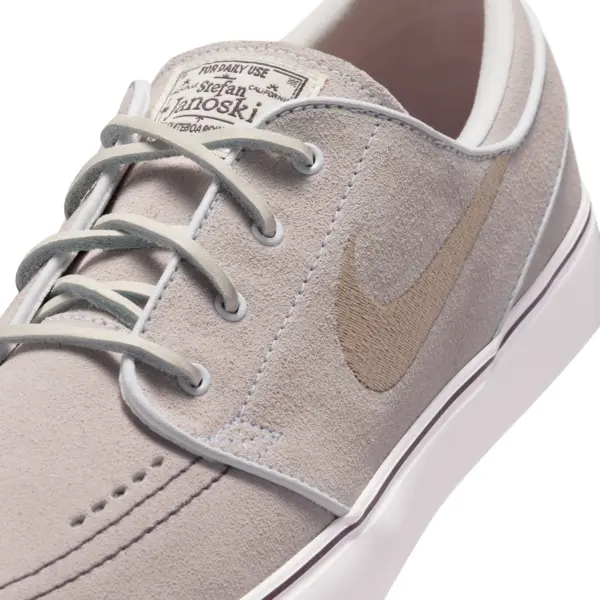 Nike Zoom Janoski Og+ Skate Shoes - White