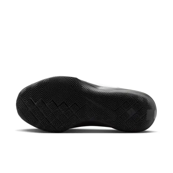 Nike G.t. Cut Academy 2 Basketball Shoes - White