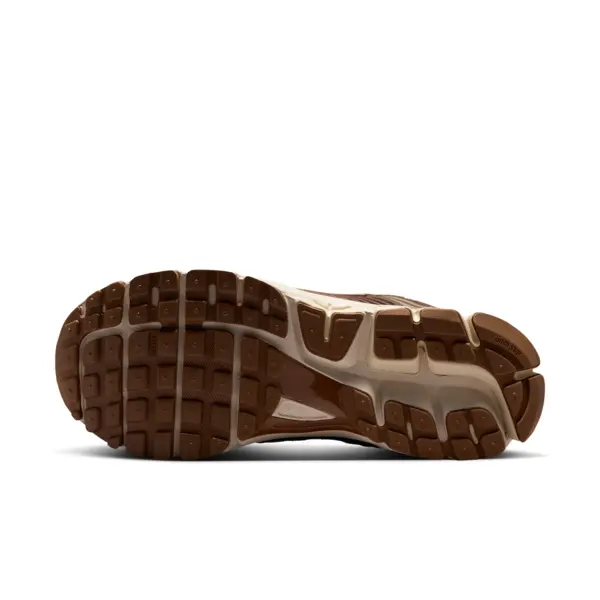 Nike Zoom Vomero Athletic Shoes - Brown