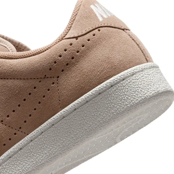 Nike Tennis Classic Shoes