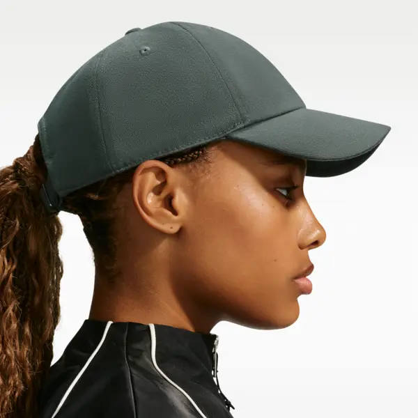 Nike Club Unstructured Twill Cap