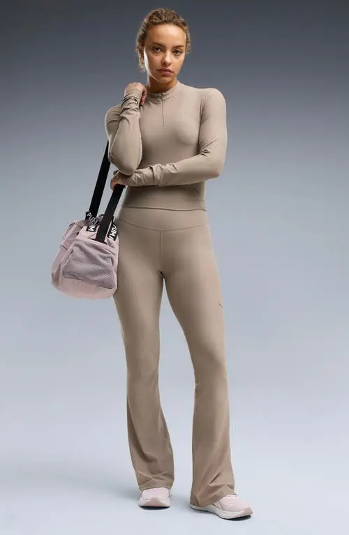 PUMA Cloudspun Performance Flare Leg Tights