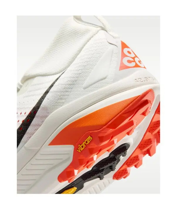 Nike Zegama Sneakers
