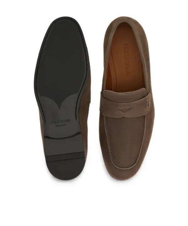 FERRAGAMO Penny Loafer