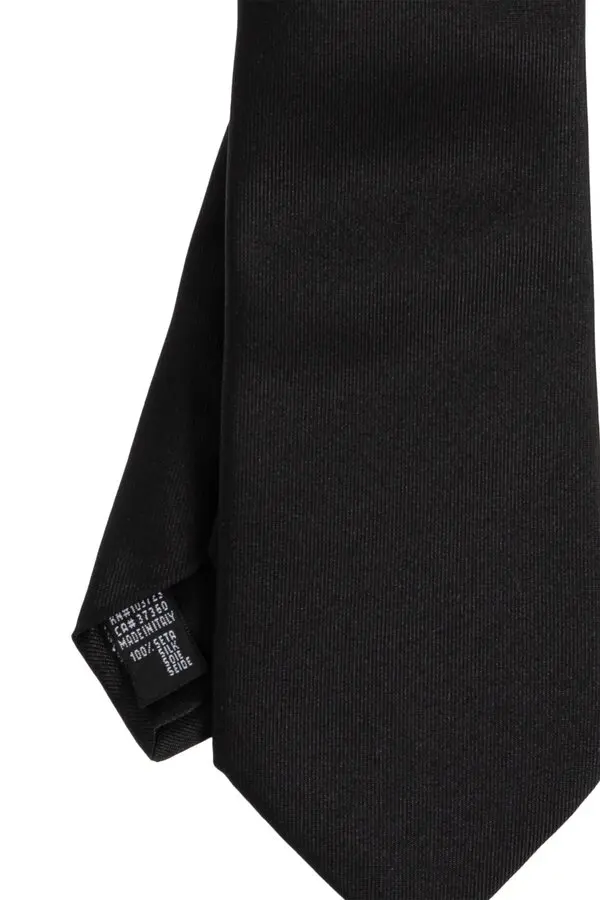 Giorgio Armani Pointed-tip Tie