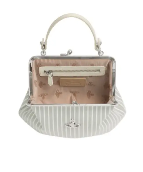 VIVIENNE WESTWOOD Granny Frame Purse