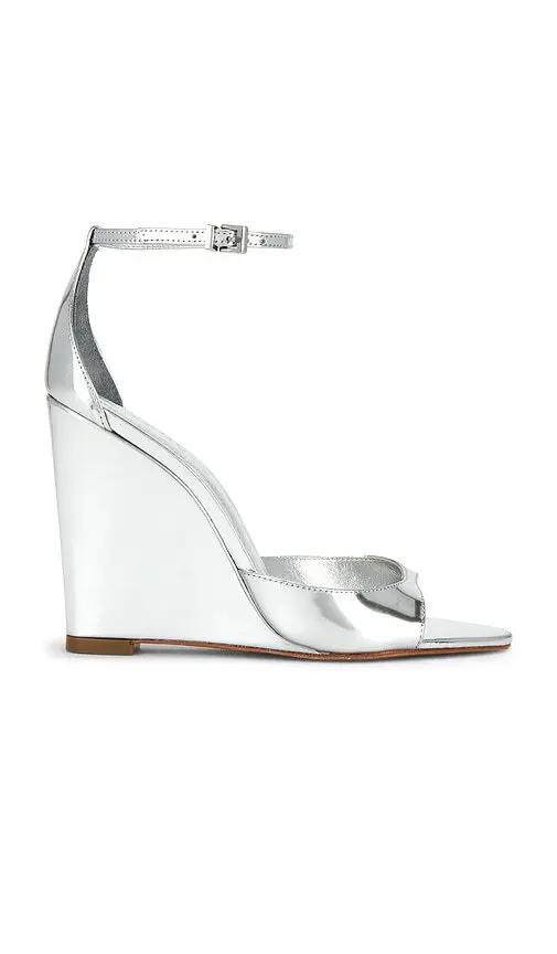 Schutz Scarlett Wedge Sandal In Metallic Silver - Prata