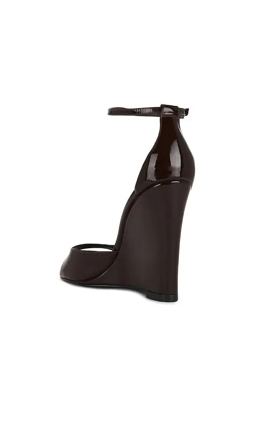 Schutz Scarlett Wedge Sandal In Chocolate