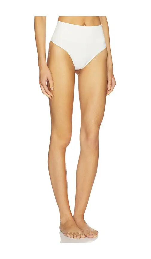 Spanx Shape Extraordinary Thong In Ivory