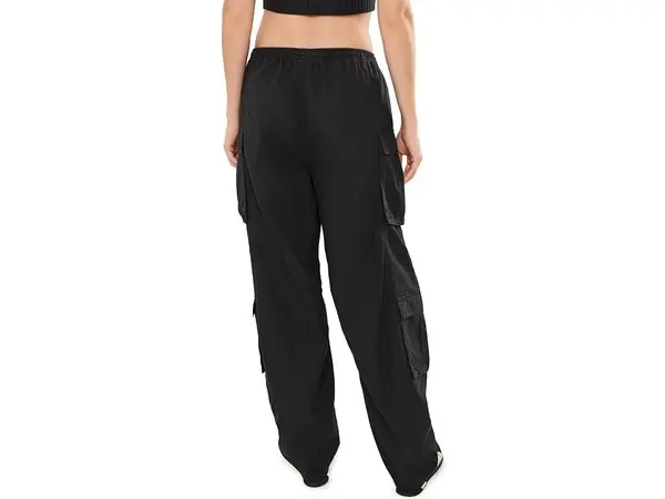 PUMA Essentials Relaxed Barrel Ripstop Cargo Slouchy Pants Clothing - Black