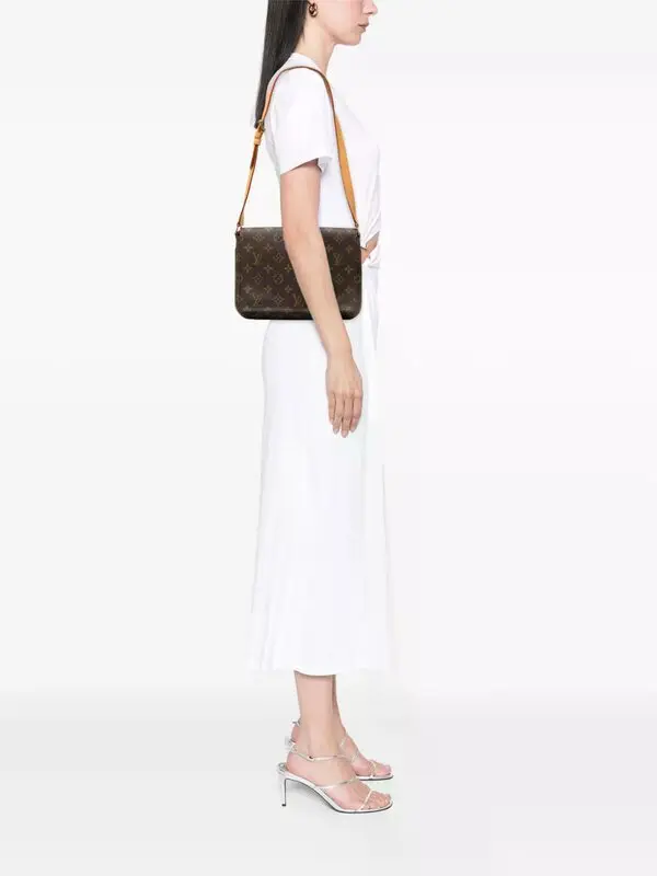 LOUIS VUITTON Monogram Musette Tango Shoulder Bag - Brown
