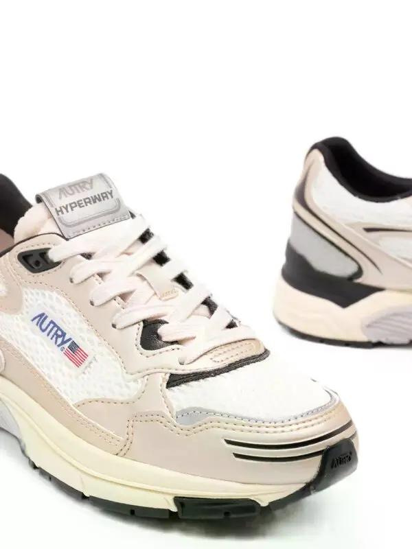 AUTRY Hyperway Mesh Panel Sneakers - White
